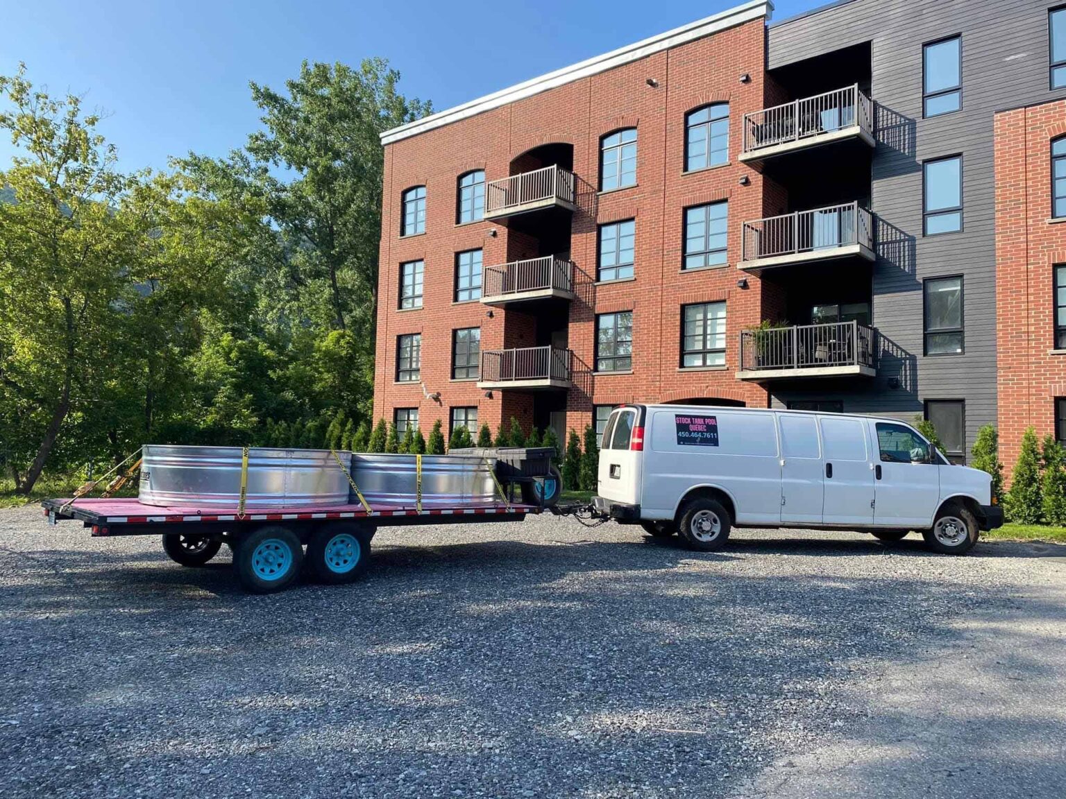 Stock Tank Pool Québec - La solution pour une piscine abordable au Québec!